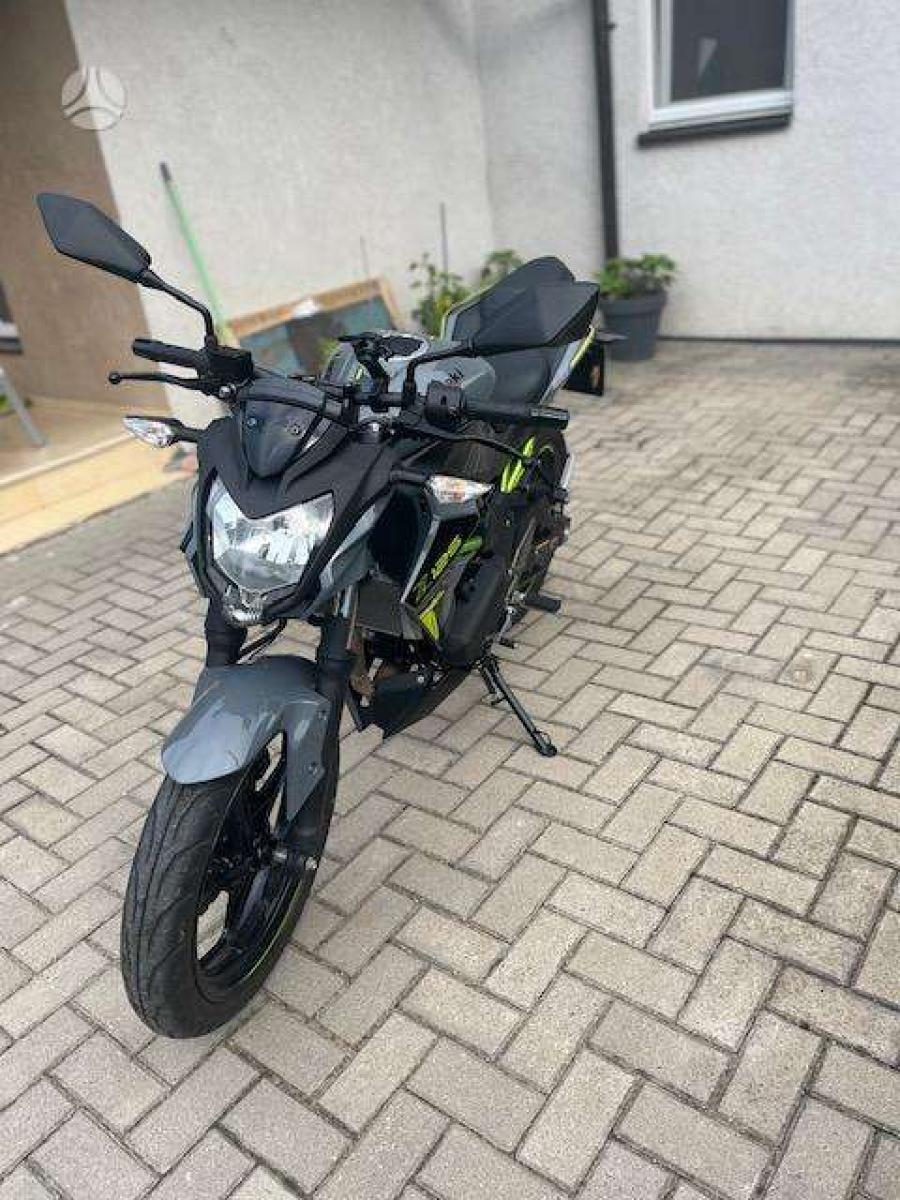 Grey Kawasaki Z 2023 in Vilnius, with an engine capacity of 0.13 L and mileage of 7 thousand km for 3200 €, photo 1 on AUTOMOTO.COM.LV