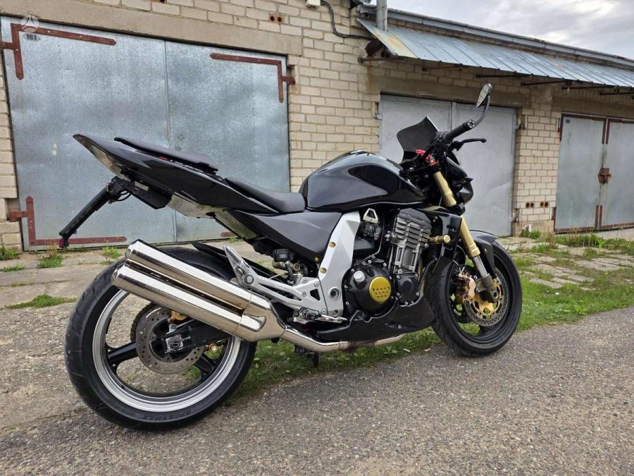 Кавасаки Z 2003 в Кайшядорис, объемом двигателя 1.00 л и пробегом 35 тыс. км за 3000 €, фото 4 на AUTOMOTO.COM.LV