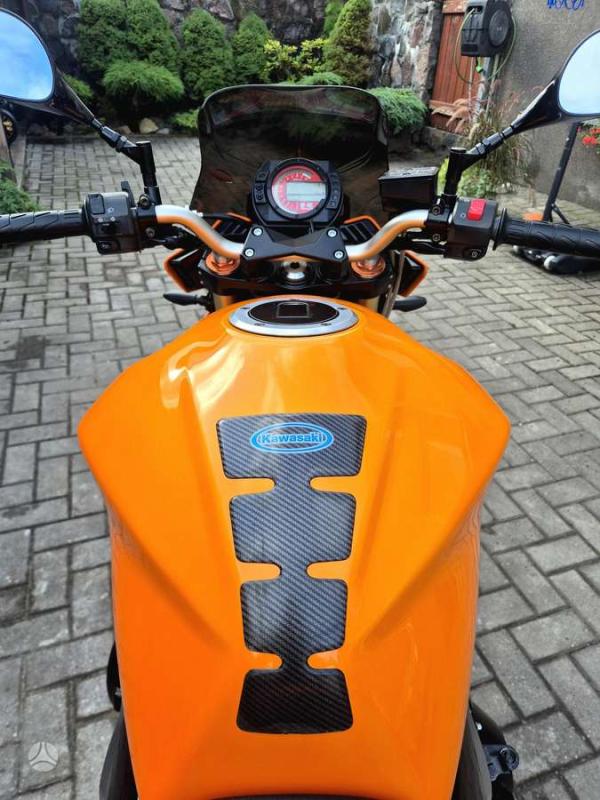 Kawasaki Z 2003 in Prienai, with an engine capacity of 1.00 L and mileage of 41 thousand km for 3050 €, photo 10 on AUTOMOTO.COM.LV