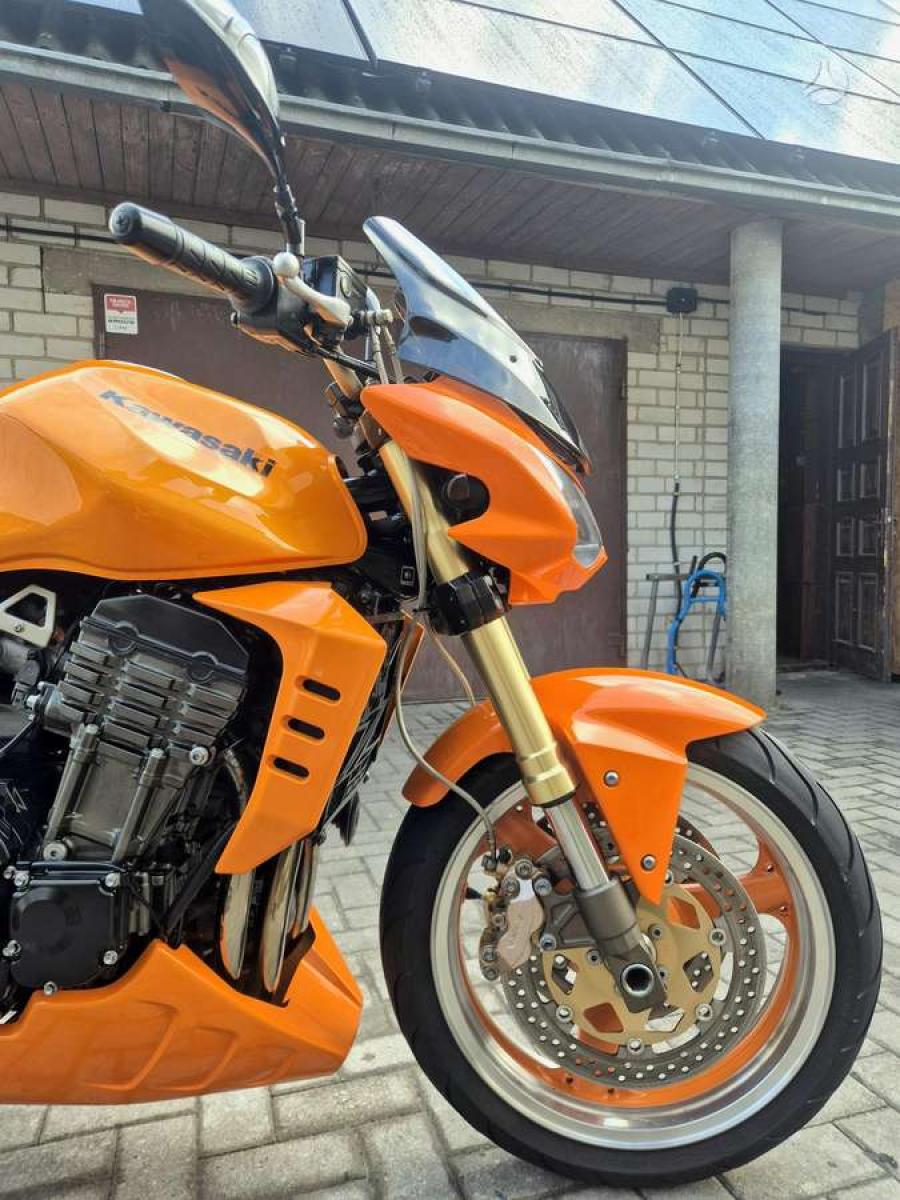 Kawasaki Z 2003 in Prienai, with an engine capacity of 1.00 L and mileage of 41 thousand km for 3050 €, photo 14 on AUTOMOTO.COM.LV