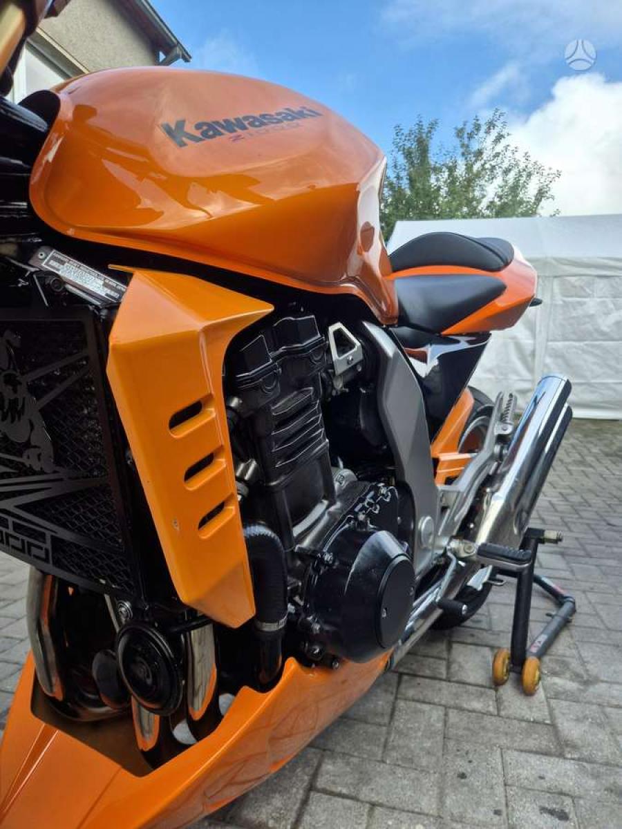 Kawasaki Z 2003 in Prienai, with an engine capacity of 1.00 L and mileage of 41 thousand km for 3050 €, photo 16 on AUTOMOTO.COM.LV