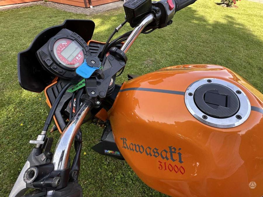 Kawasaki Z 2003 Jurbarkas, ar dzinēja tilpumu 1.00 L un nobraukumu 50 tūkst. km par 3050 €, foto 8 vietnē AUTOMOTO.COM.LV