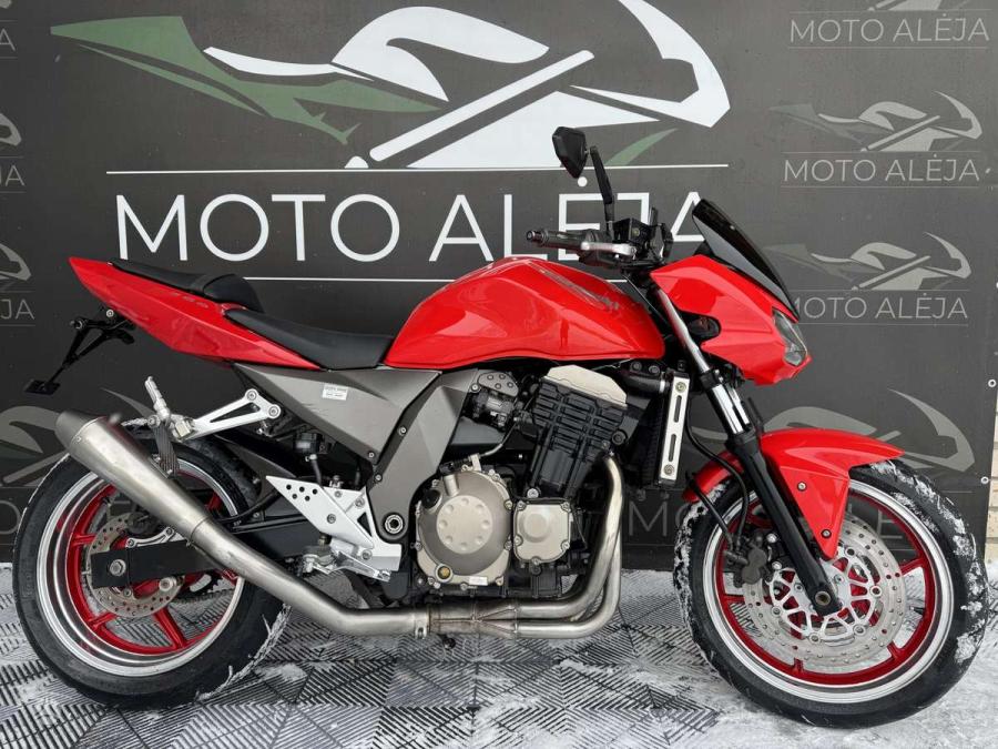 Kawasaki Z 2004 Prienai, ar dzinēja tilpumu 0.75 L un nobraukumu 39 tūkst. km par 2750 €, foto 4 vietnē AUTOMOTO.COM.LV