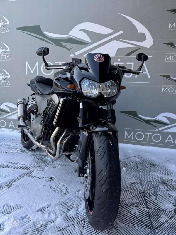 Kawasaki Z 2004 Prienai, ar dzinēja tilpumu 0.75 L un nobraukumu 27 tūkst. km par 2750 €, foto 3 vietnē AUTOMOTO.COM.LV