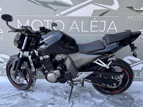 Kawasaki Z 2004 Prienai, ar dzinēja tilpumu 0.75 L un nobraukumu 27 tūkst. km par 2750 €, foto 5 vietnē AUTOMOTO.COM.LV