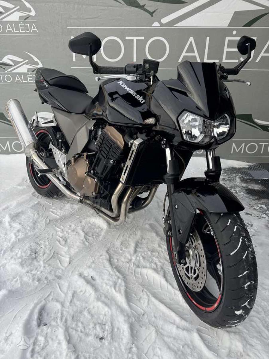 Kawasaki Z 2004 Prienai, ar dzinēja tilpumu 0.76 L un nobraukumu 34 tūkst. km par 2750 €, foto 3 vietnē AUTOMOTO.COM.LV
