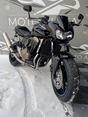 Kawasaki Z 2004 Prienai, ar dzinēja tilpumu 0.75 L un nobraukumu 40 tūkst. km par 2750 €, foto 2 vietnē AUTOMOTO.COM.LV
