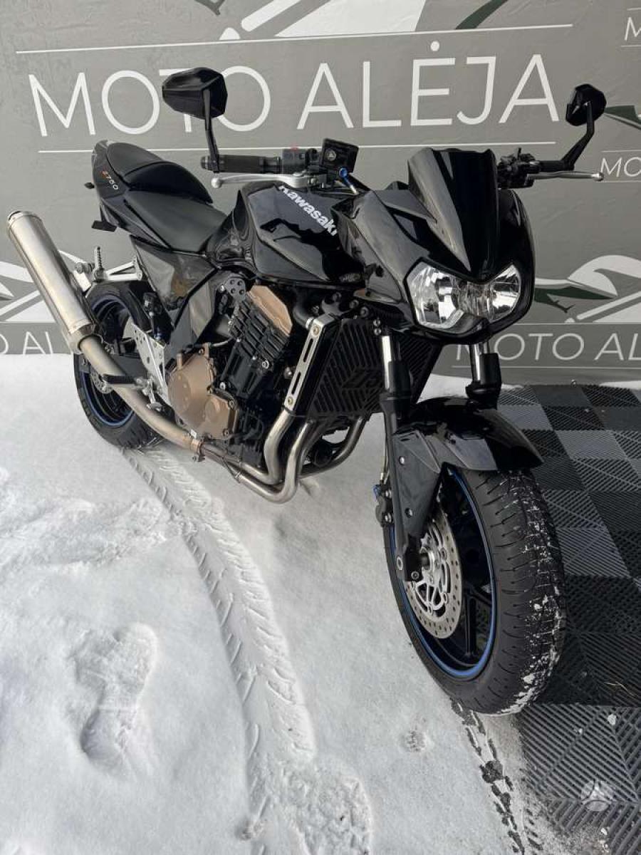 Kawasaki Z 2004 Prienai, ar dzinēja tilpumu 0.75 L un nobraukumu 40 tūkst. km par 2750 €, foto 3 vietnē AUTOMOTO.COM.LV
