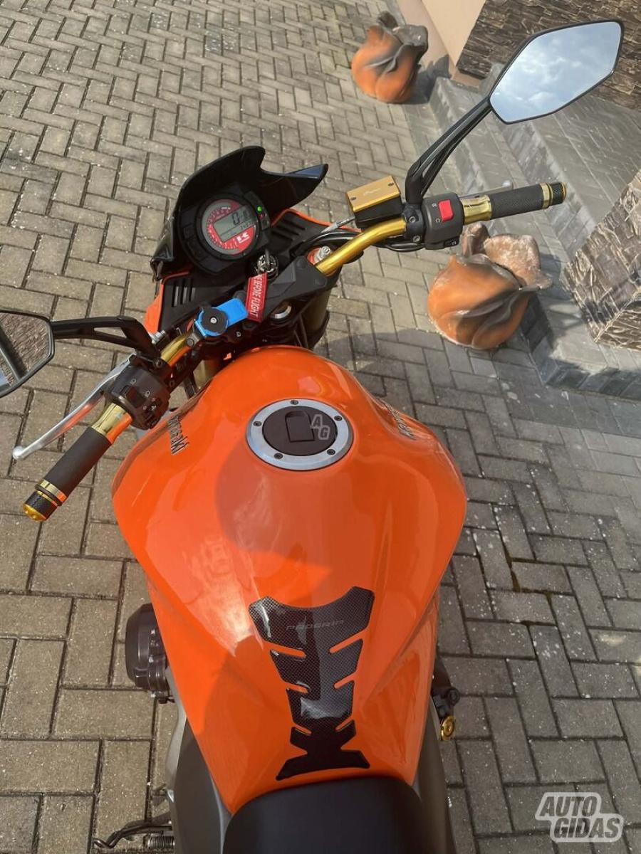 Кавасаки Z 2004 в Друскининкай, объемом двигателя 1.00 л и пробегом 35 тыс. км за 3200 €, фото 7 на AUTOMOTO.COM.LV