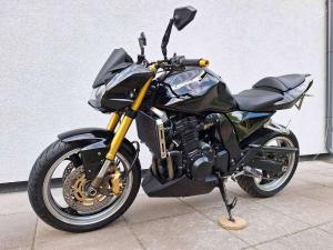 Kawasaki Z 2004 in Prienai, with an engine capacity of 0.75 L and mileage of 31 thousand km for 2750 €, photo 4 on AUTOMOTO.COM.LV