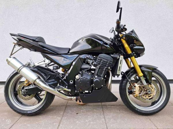 Kawasaki Z 2004 in Prienai, with an engine capacity of 0.75 L and mileage of 31 thousand km for 2750 €, photo 6 on AUTOMOTO.COM.LV