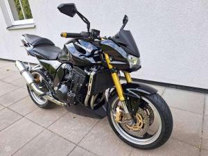 Kawasaki Z 2004 in Prienai, with an engine capacity of 0.75 L and mileage of 31 thousand km for 2750 €, photo 10 on AUTOMOTO.COM.LV