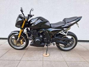 Kawasaki Z 2004 in Prienai, with an engine capacity of 0.75 L and mileage of 31 thousand km for 2750 €, photo 12 on AUTOMOTO.COM.LV