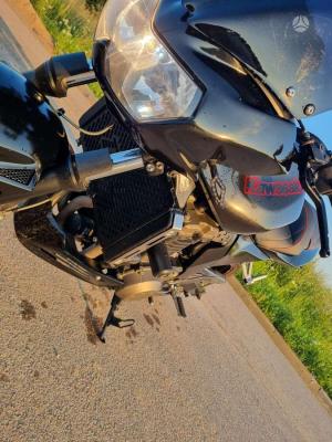 Кавасаки Z 2004 в Алитус, объемом двигателя 0.75 л и пробегом 27 тыс. км за 2600 €, фото  на AUTOMOTO.COM.LV