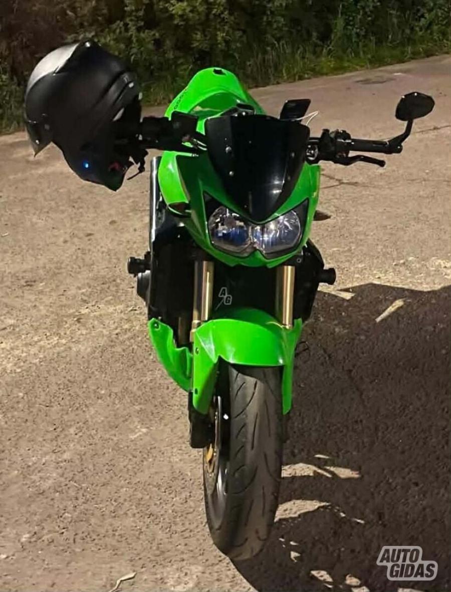 Кавасаки Z 2004 в Вильнюс, объемом двигателя 1.00 л и пробегом 34 тыс. км за 3300 €, фото 6 на AUTOMOTO.COM.LV
