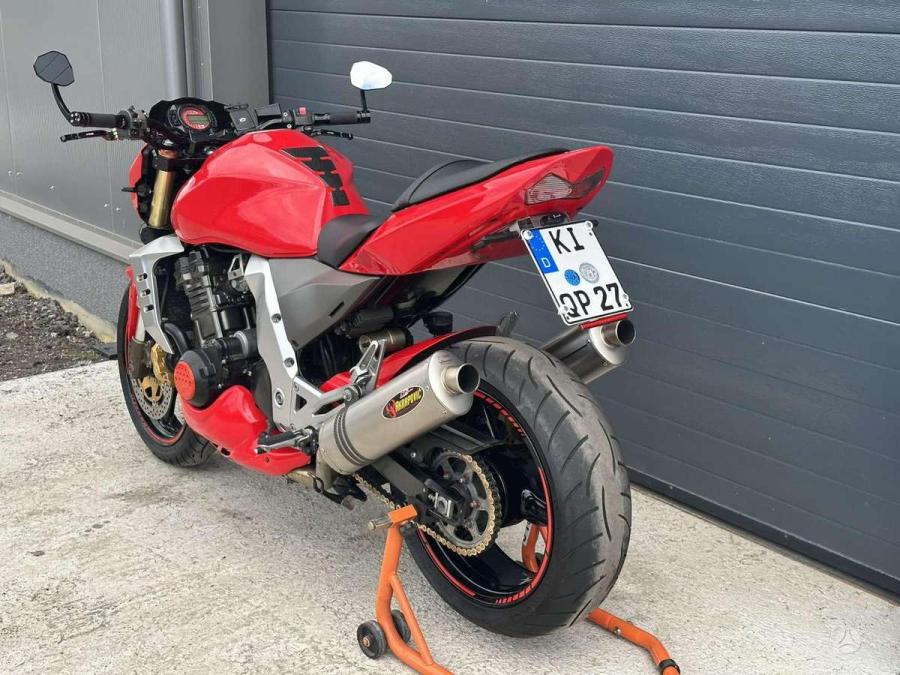 Kawasaki Z 2004 Panevēža, ar dzinēja tilpumu 1.00 L un nobraukumu 54 tūkst. km par 2700 €, foto 13 vietnē AUTOMOTO.COM.LV