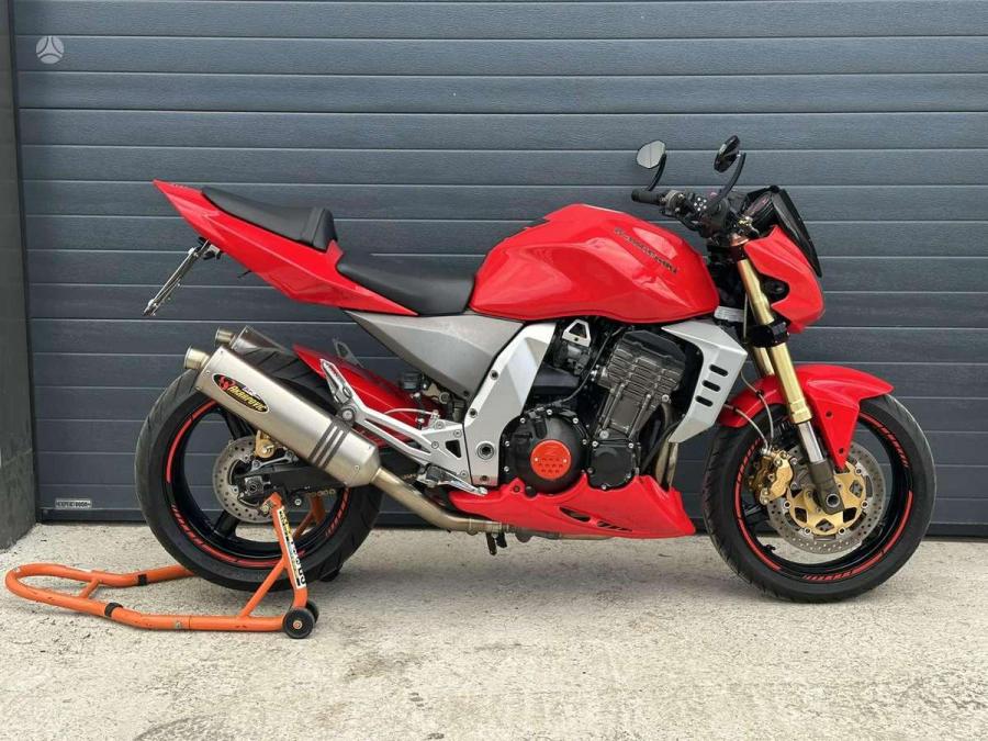 Kawasaki Z 2004 Panevēža, ar dzinēja tilpumu 1.00 L un nobraukumu 54 tūkst. km par 2700 €, foto 6 vietnē AUTOMOTO.COM.LV