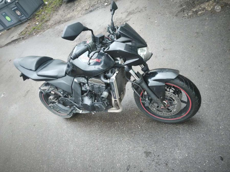 Kawasaki Z 2005 Viļņa, ar dzinēja tilpumu 0.75 L un nobraukumu 81 tūkst. km par 1850 €, foto 3 vietnē AUTOMOTO.COM.LV