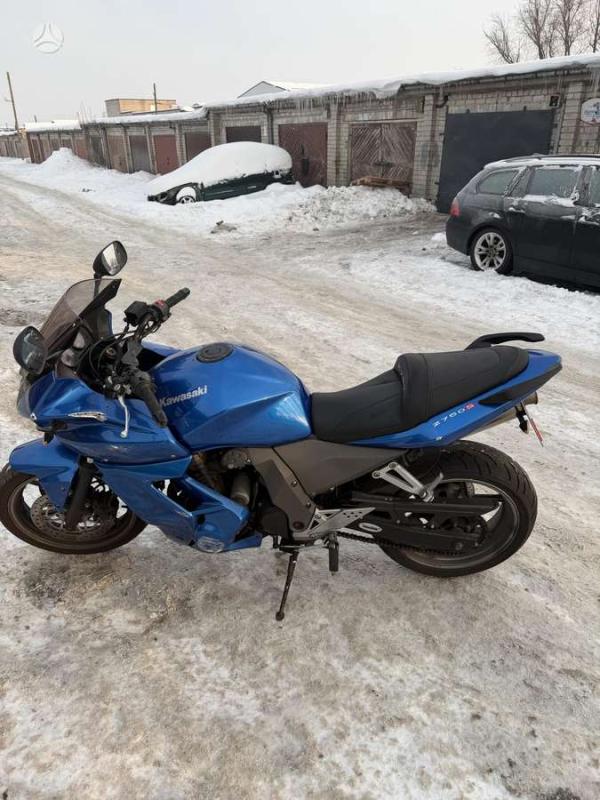 Kawasaki Z 2005 in Klaipeda, with an engine capacity of 0.75 L and mileage of 33 thousand km for 2400 €, photo 11 on AUTOMOTO.COM.LV