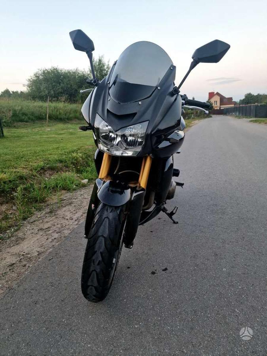 Kawasaki Z 2005 in Vilnius, with an engine capacity of 0.75 L and mileage of 67 thousand km for 2800 €, photo 4 on AUTOMOTO.COM.LV