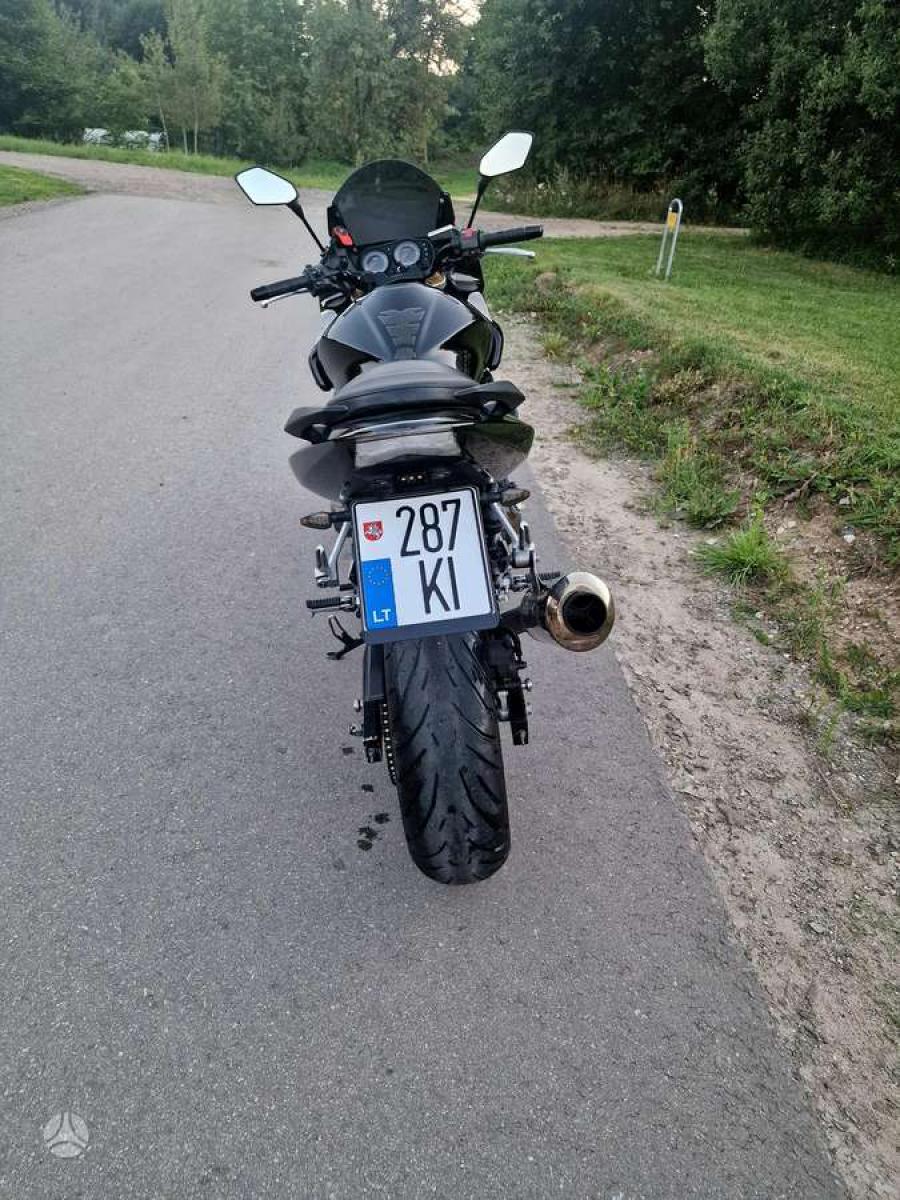 Kawasaki Z 2005 in Vilnius, with an engine capacity of 0.75 L and mileage of 67 thousand km for 2800 €, photo 5 on AUTOMOTO.COM.LV