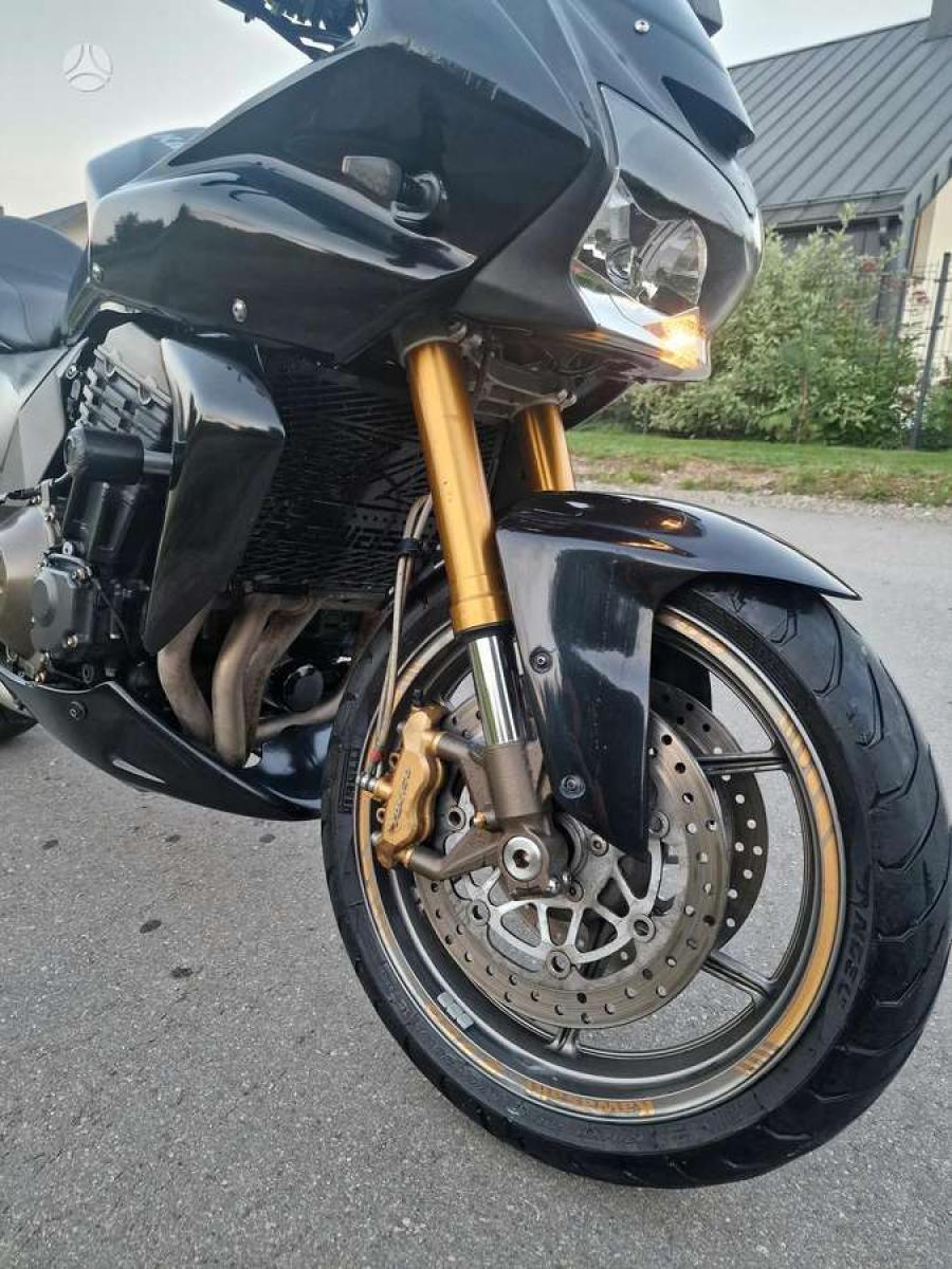 Kawasaki Z 2005 in Vilnius, with an engine capacity of 0.75 L and mileage of 67 thousand km for 2800 €, photo 9 on AUTOMOTO.COM.LV