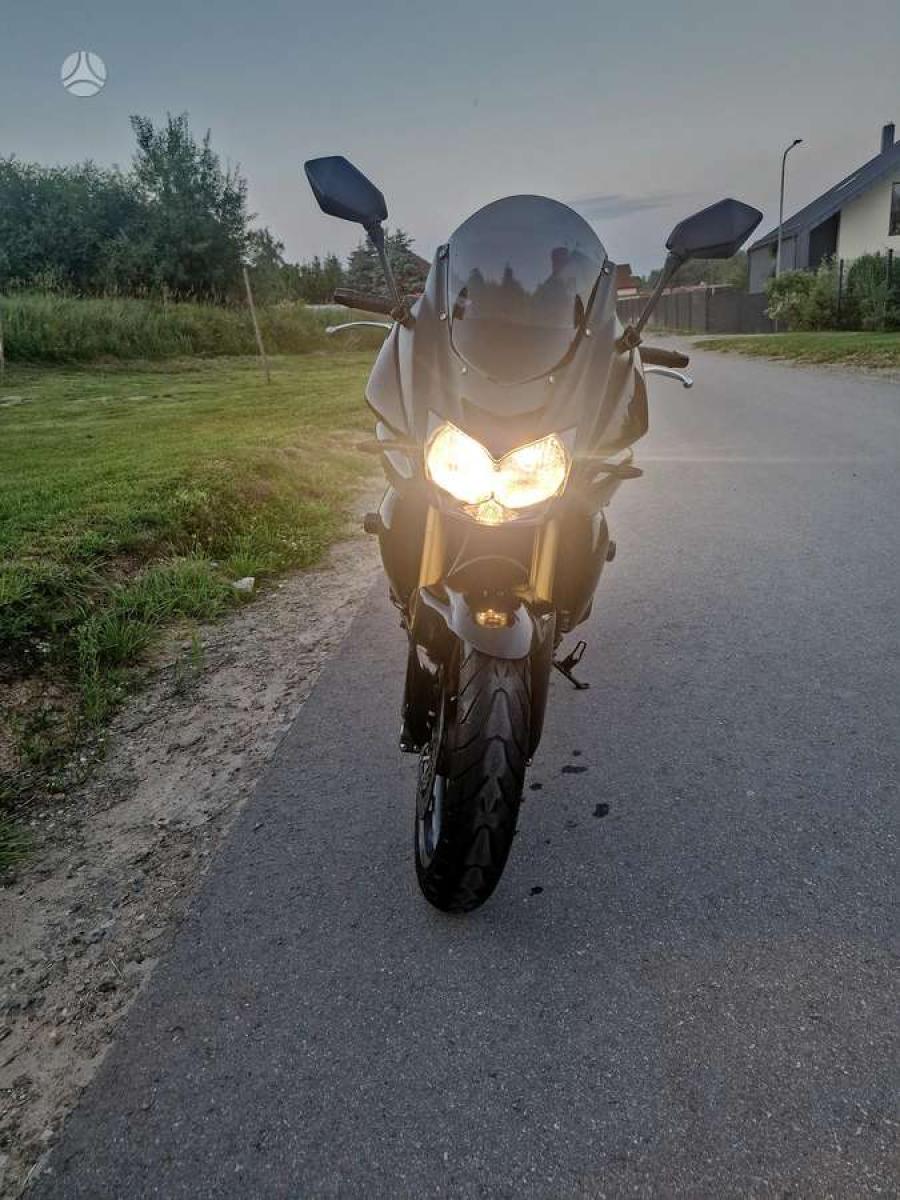Kawasaki Z 2005 in Vilnius, with an engine capacity of 0.75 L and mileage of 67 thousand km for 2800 €, photo 12 on AUTOMOTO.COM.LV