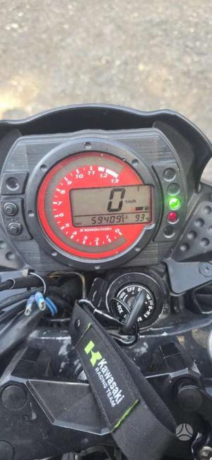 Kawasaki Z 2005 in Mazeikiai, with an engine capacity of 0.75 L and mileage of 59 thousand km for 2100 €, photo 5 on AUTOMOTO.COM.LV
