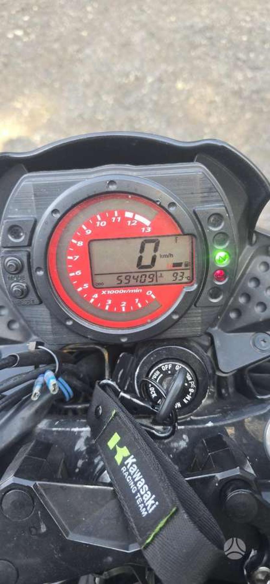 Kawasaki Z 2005 in Mazeikiai, with an engine capacity of 0.75 L and mileage of 59 thousand km for 2100 €, photo 5 on AUTOMOTO.COM.LV
