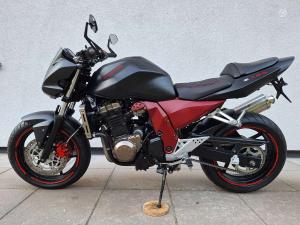 Kawasaki Z 2005 in Prienai, with an engine capacity of 0.75 L and mileage of 32 thousand km for 2650 €, photo 4 on AUTOMOTO.COM.LV