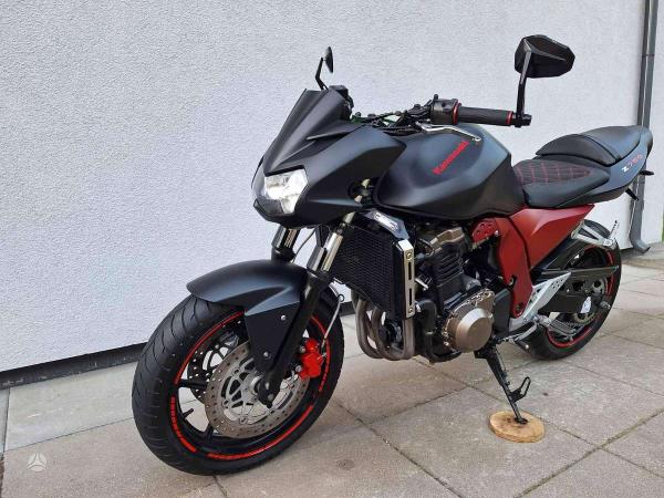 Kawasaki Z 2005 in Prienai, with an engine capacity of 0.75 L and mileage of 32 thousand km for 2650 €, photo 9 on AUTOMOTO.COM.LV