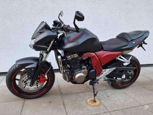 Kawasaki Z 2005 in Prienai, with an engine capacity of 0.75 L and mileage of 32 thousand km for 2650 €, photo 16 on AUTOMOTO.COM.LV