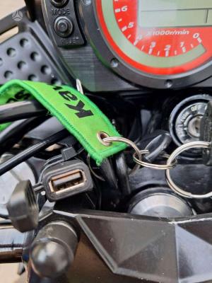 Kawasaki Z 2005 in Prienai, with an engine capacity of 0.75 L and mileage of 32 thousand km for 2650 €, photo 25 on AUTOMOTO.COM.LV