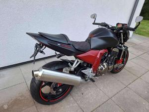 Kawasaki Z 2005 in Prienai, with an engine capacity of 0.75 L and mileage of 32 thousand km for 2650 €, photo 34 on AUTOMOTO.COM.LV