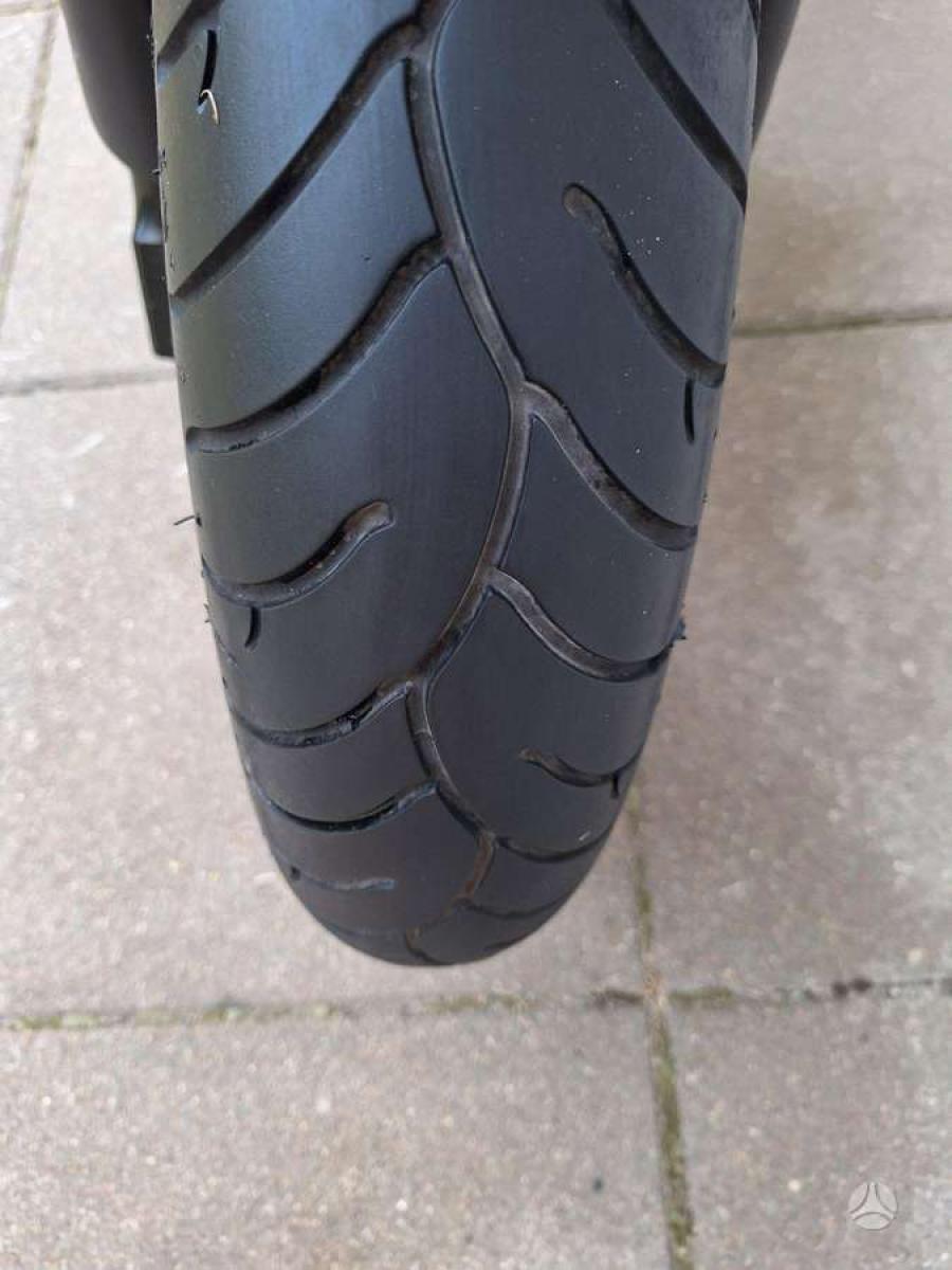 Kawasaki Z 2005 in Prienai, with an engine capacity of 0.75 L and mileage of 32 thousand km for 2650 €, photo 35 on AUTOMOTO.COM.LV