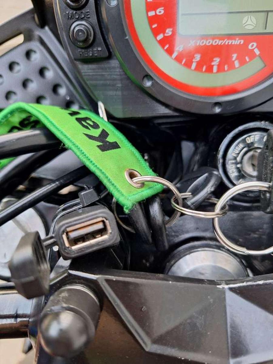 Kawasaki Z 2005 Prienai, ar dzinēja tilpumu 0.75 L un nobraukumu 32 tūkst. km par 2650 €, foto 15 vietnē AUTOMOTO.COM.LV