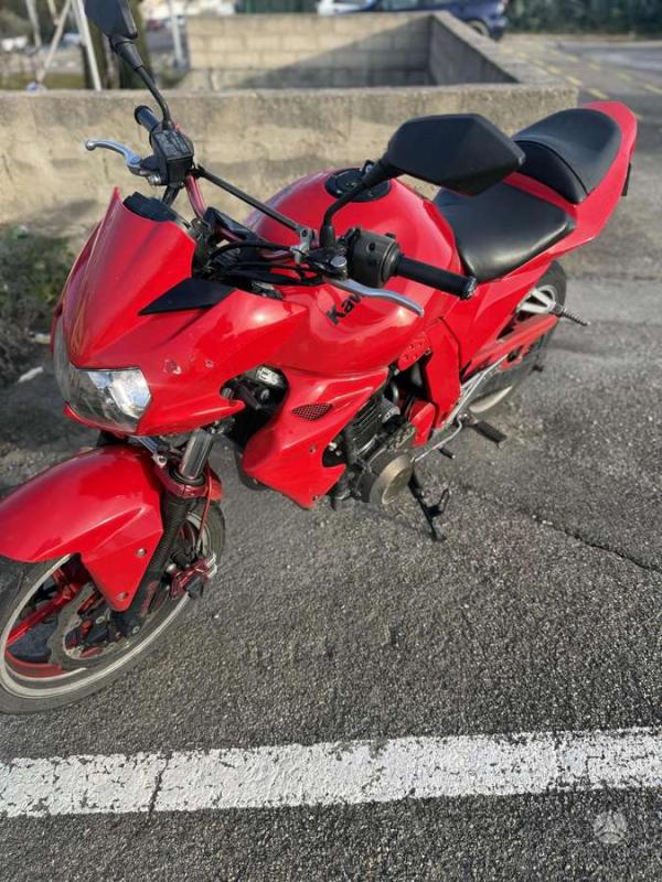 Kawasaki Z 2006 Tauragė, ar dzinēja tilpumu 0.75 L un nobraukumu 6 tūkst. km par 1650 €, foto 1 vietnē AUTOMOTO.COM.LV