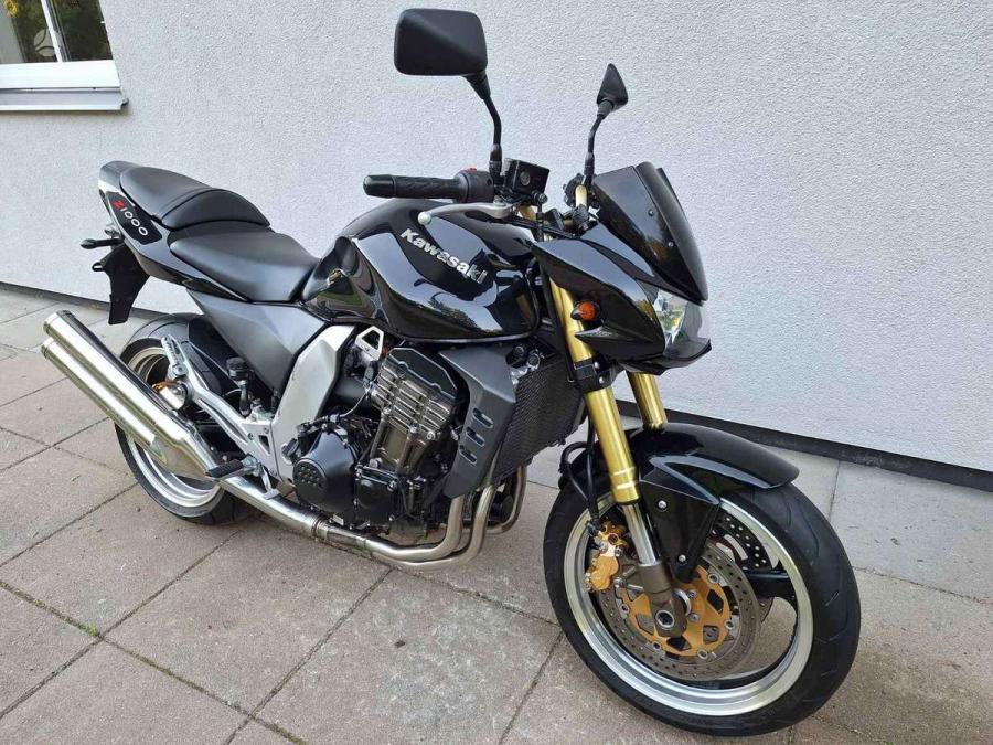 Kawasaki Z 2006 Prienai, ar dzinēja tilpumu 1.00 L un nobraukumu 32 tūkst. km par 3250 €, foto 19 vietnē AUTOMOTO.COM.LV