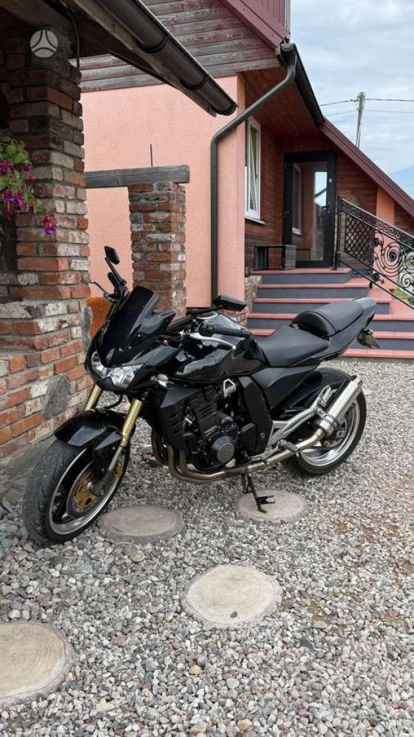Кавасаки Z 2006 в Юрбаркас, объемом двигателя 1.00 л и пробегом 63 тыс. км за 3150 €, фото 3 на AUTOMOTO.COM.LV