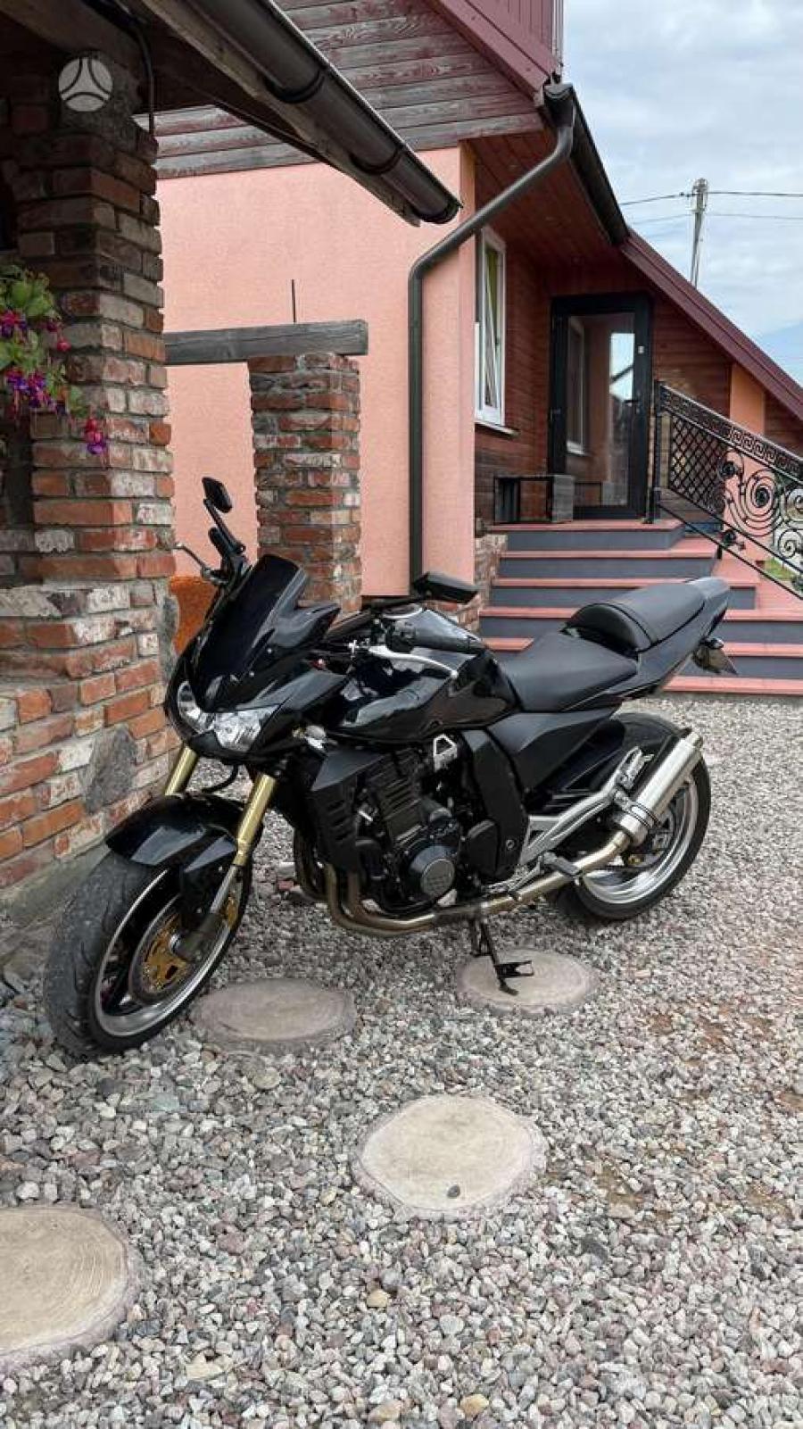Кавасаки Z 2006 в Юрбаркас, объемом двигателя 1.00 л и пробегом 63 тыс. км за 3150 €, фото 4 на AUTOMOTO.COM.LV