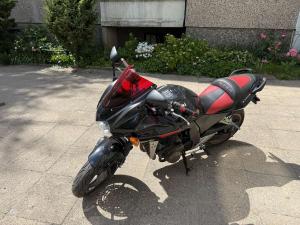 Kawasaki Z 2006 Kauņa, ar dzinēja tilpumu 0.75 L un nobraukumu 26 tūkst. km par 2050 €, foto 3 vietnē AUTOMOTO.COM.LV