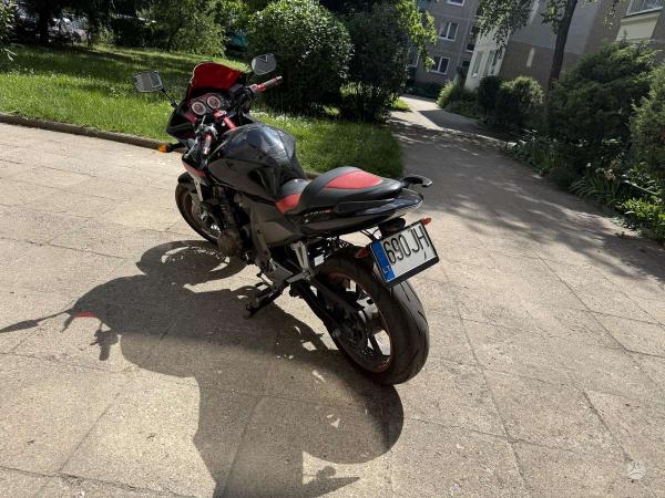 Kawasaki Z 2006 Kauņa, ar dzinēja tilpumu 0.75 L un nobraukumu 26 tūkst. km par 2050 €, foto 3 vietnē AUTOMOTO.COM.LV