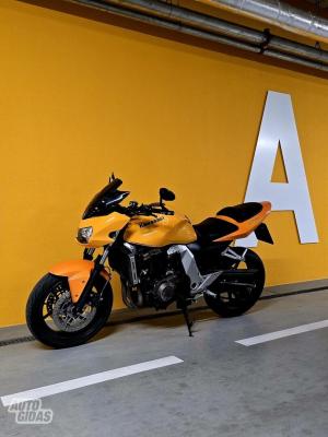 Kawasaki Z 2006 in Vilnius, with an engine capacity of 0.75 L and mileage of 39 thousand km for 2650 €, photo  on AUTOMOTO.COM.LV