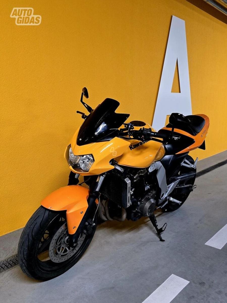 Kawasaki Z 2006 in Vilnius, with an engine capacity of 0.75 L and mileage of 39 thousand km for 2650 €, photo 3 on AUTOMOTO.COM.LV
