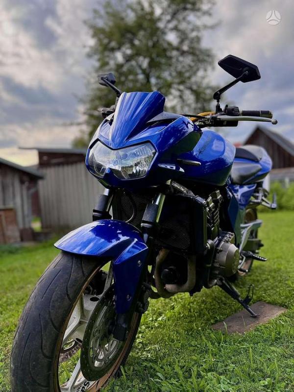 Kawasaki Z 2006 in Utena, with an engine capacity of 0.70 L and mileage of 36 thousand km for 2400 €, photo 4 on AUTOMOTO.COM.LV