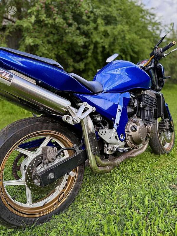 Kawasaki Z 2006 in Utena, with an engine capacity of 0.70 L and mileage of 36 thousand km for 2400 €, photo 6 on AUTOMOTO.COM.LV