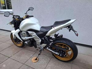 Kawasaki Z 2007 Prienai, ar dzinēja tilpumu 0.75 L un nobraukumu 27 tūkst. km par 3450 €, foto 7 vietnē AUTOMOTO.COM.LV