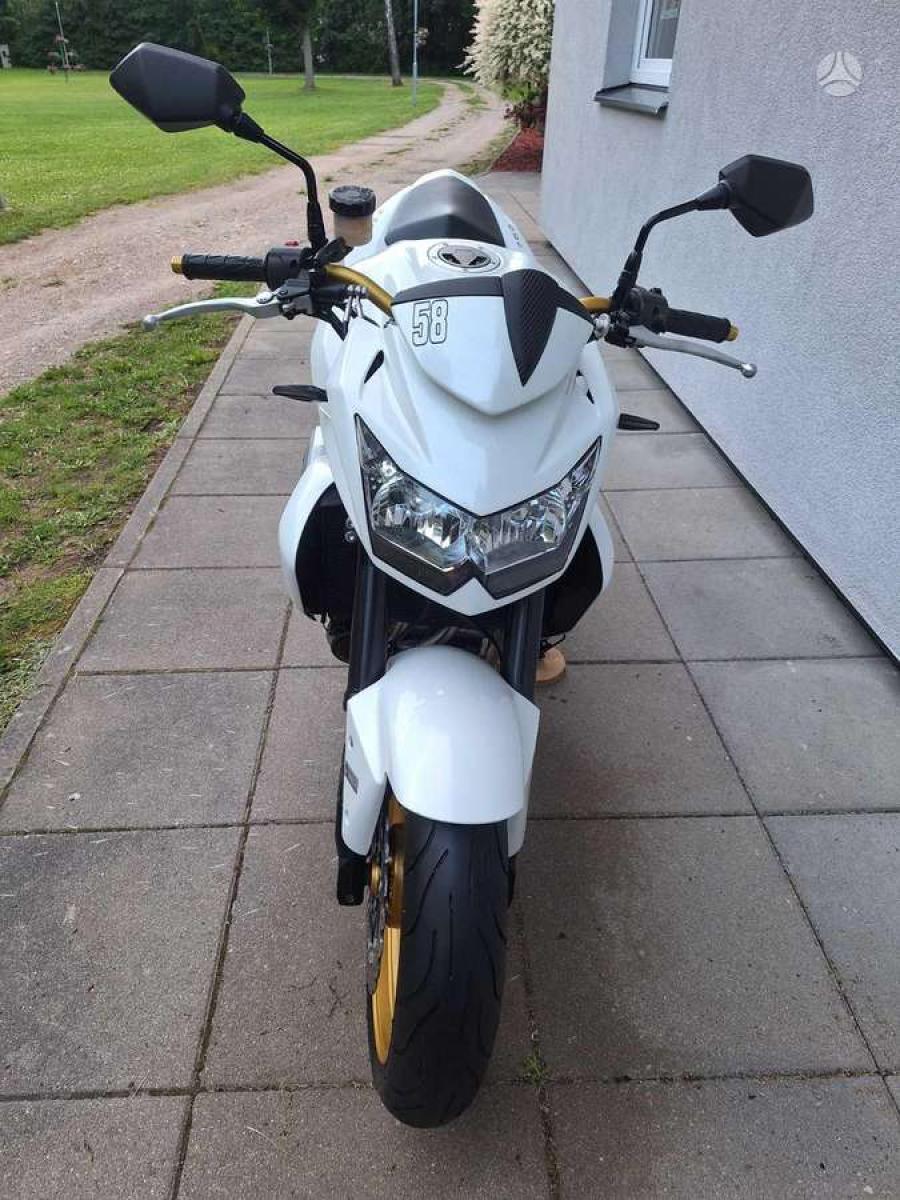 Kawasaki Z 2007 Prienai, ar dzinēja tilpumu 0.75 L un nobraukumu 27 tūkst. km par 3450 €, foto 12 vietnē AUTOMOTO.COM.LV