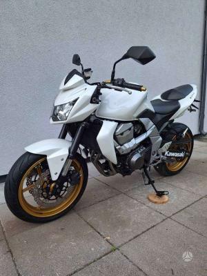 Kawasaki Z 2007 Prienai, ar dzinēja tilpumu 0.75 L un nobraukumu 27 tūkst. km par 3450 €, foto 13 vietnē AUTOMOTO.COM.LV