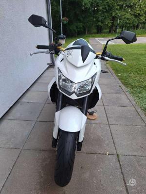 Kawasaki Z 2007 Prienai, ar dzinēja tilpumu 0.75 L un nobraukumu 27 tūkst. km par 3450 €, foto 24 vietnē AUTOMOTO.COM.LV